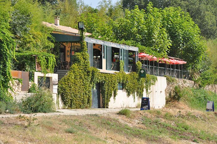 Collias Photo Gallery, by Provence Beyond